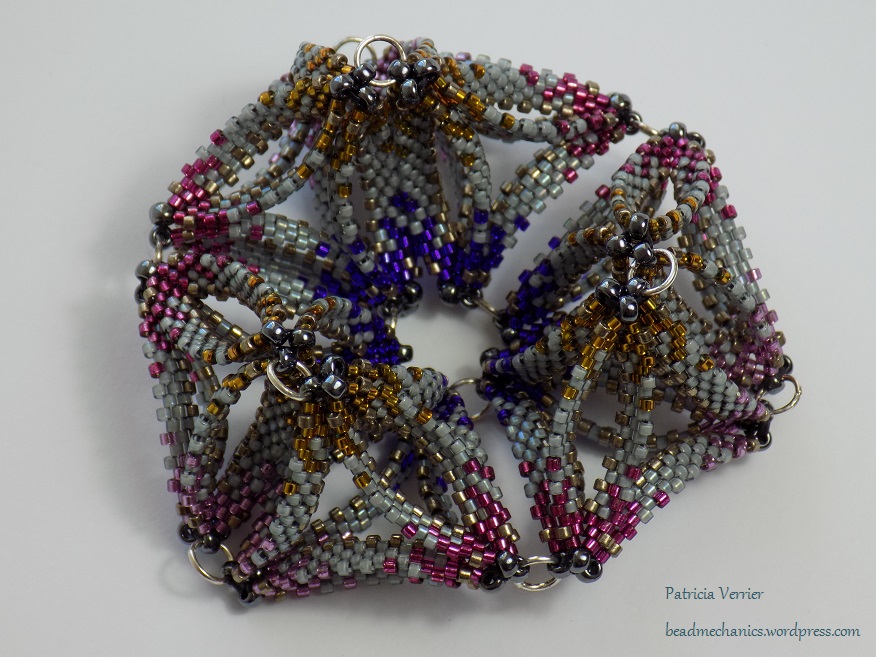 Kaleidocycles | Bead Mechanics