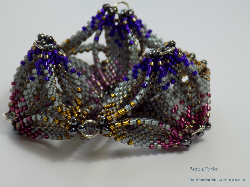 Kaleidocycles | Bead Mechanics